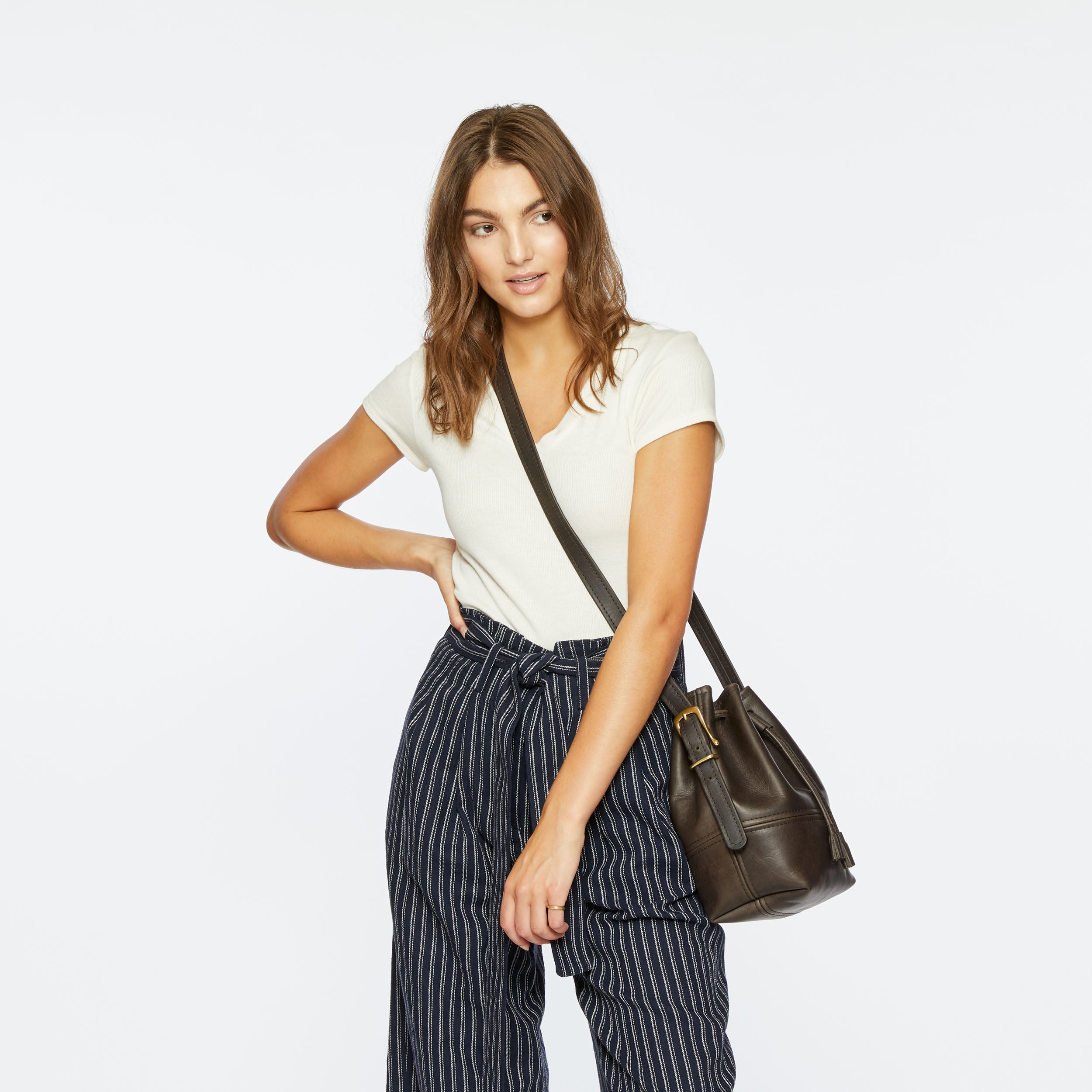 The Classic Coventry Bucket Bag – FOUNT